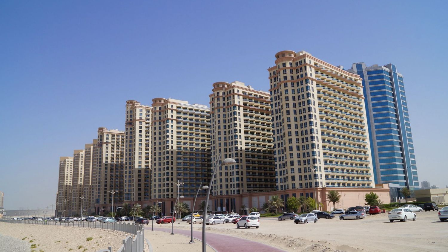 Dubai Production City (IMPZ): stil života, nekretnine, infrastruktura i ...