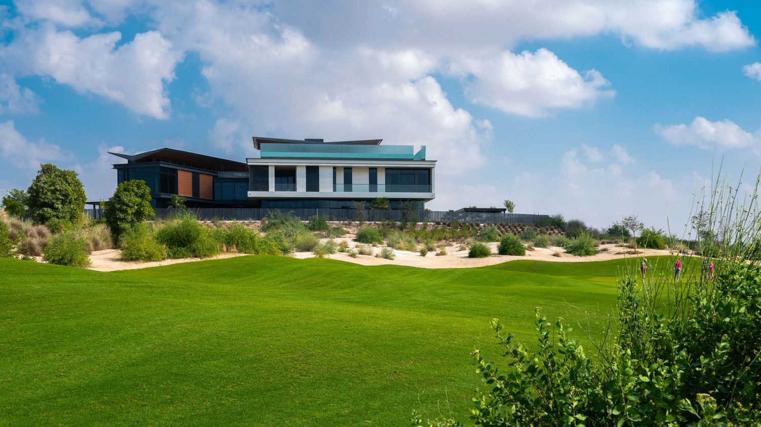 Dubai Hills View | Emirates.Estate