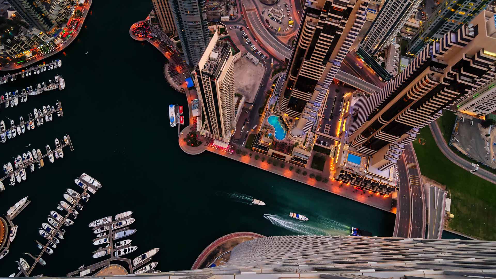 Dubai Marina: lifestyle, property, infrastructure & attractions ...