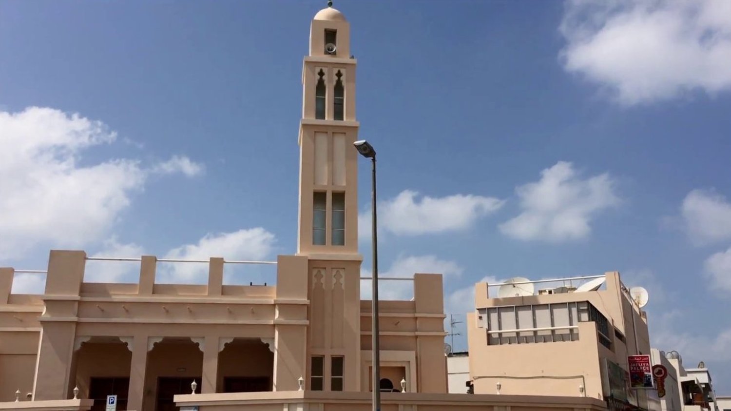 Al Jafiliya: lifestyle, property, infrastructure & attractions ...