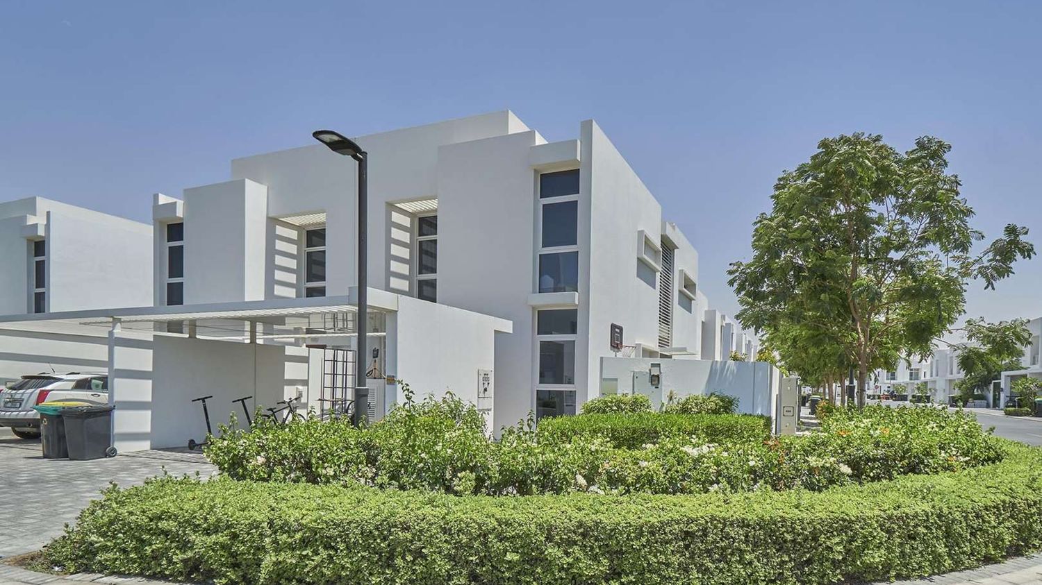 Arabella Townhouses: lifestyle, property, infrastructure & attractions ...