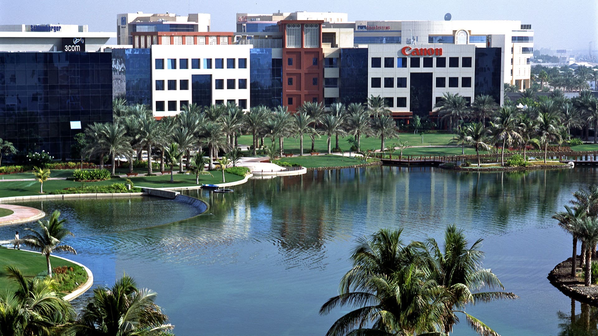 Dubai Internet City: lifestyle, property, infrastructure & attractions ...