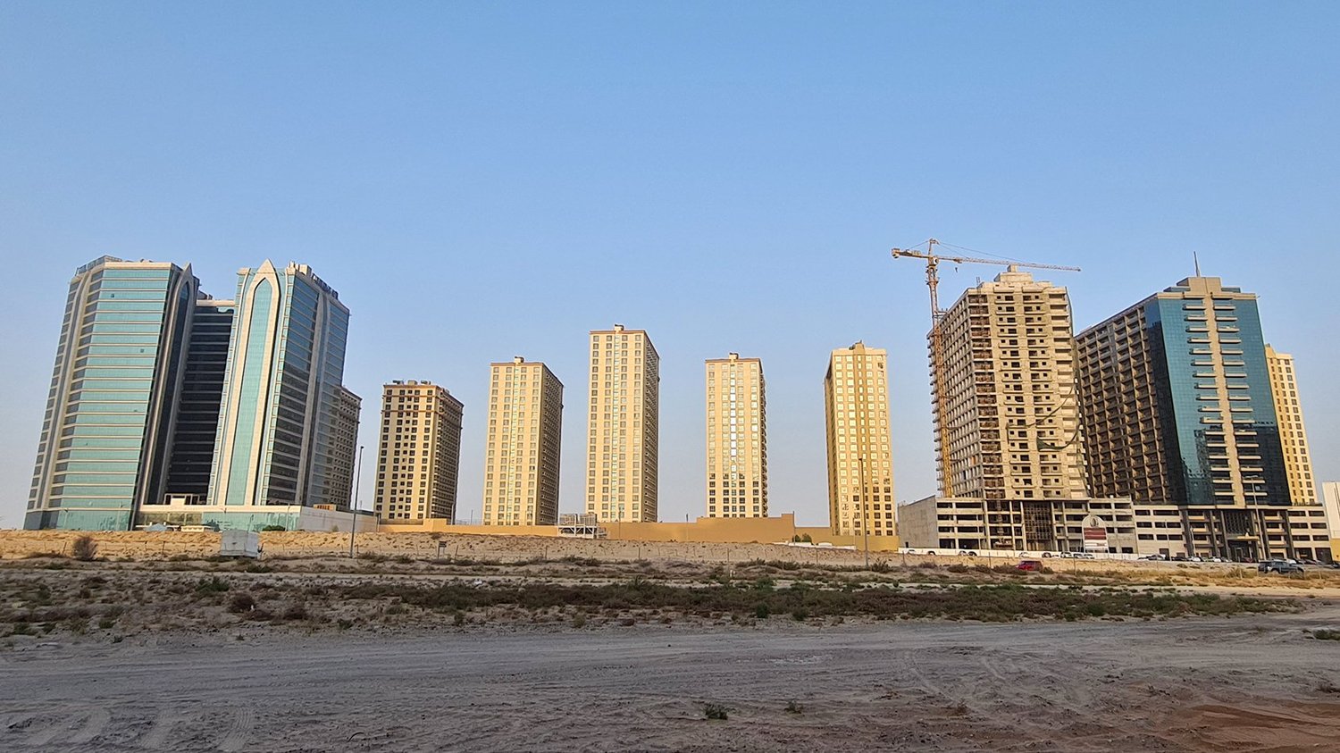 Dubai Production City (IMPZ): lifestyle, property, infrastructure ...