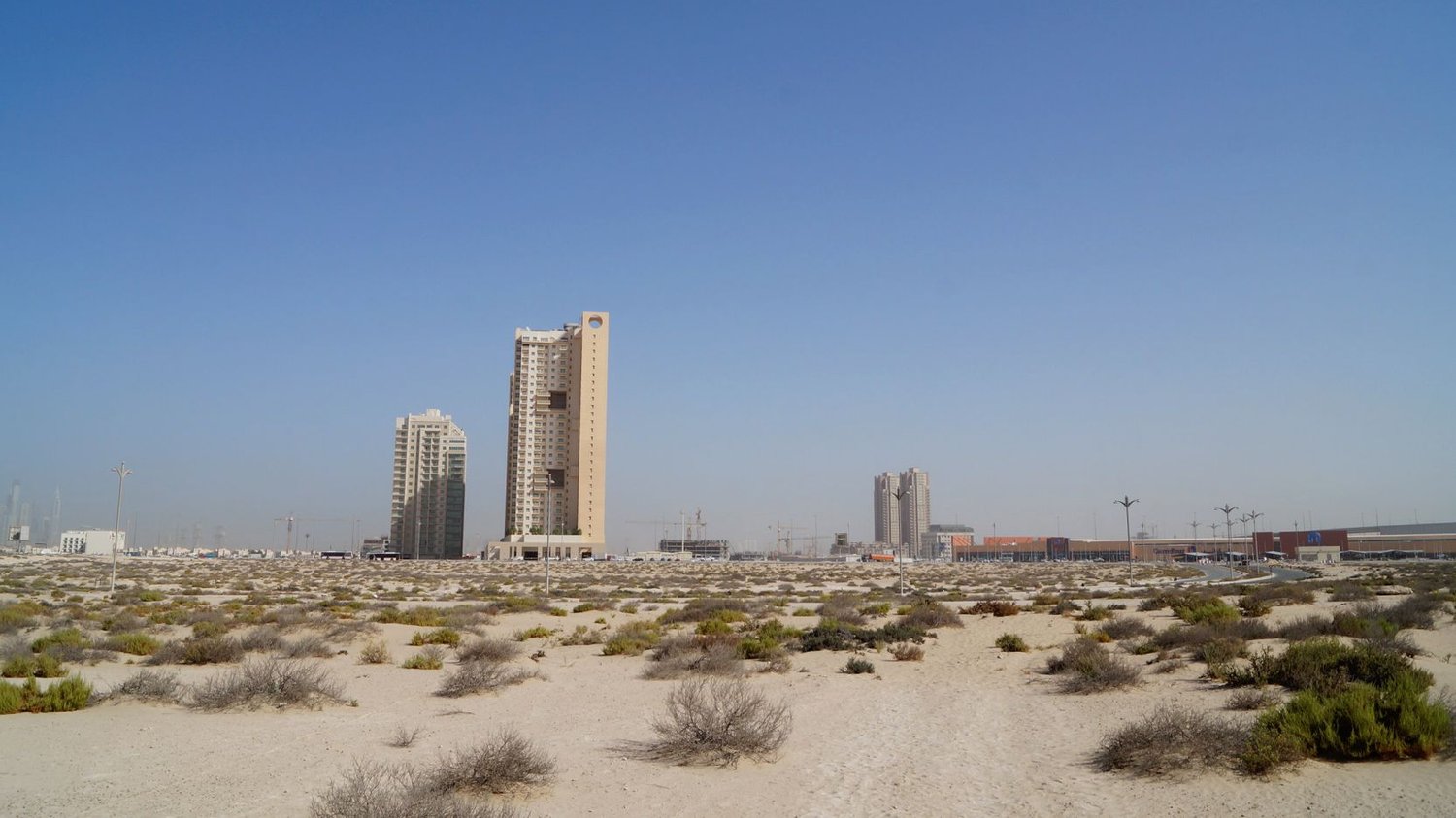 Dubai Production City (IMPZ): lifestyle, property, infrastructure ...