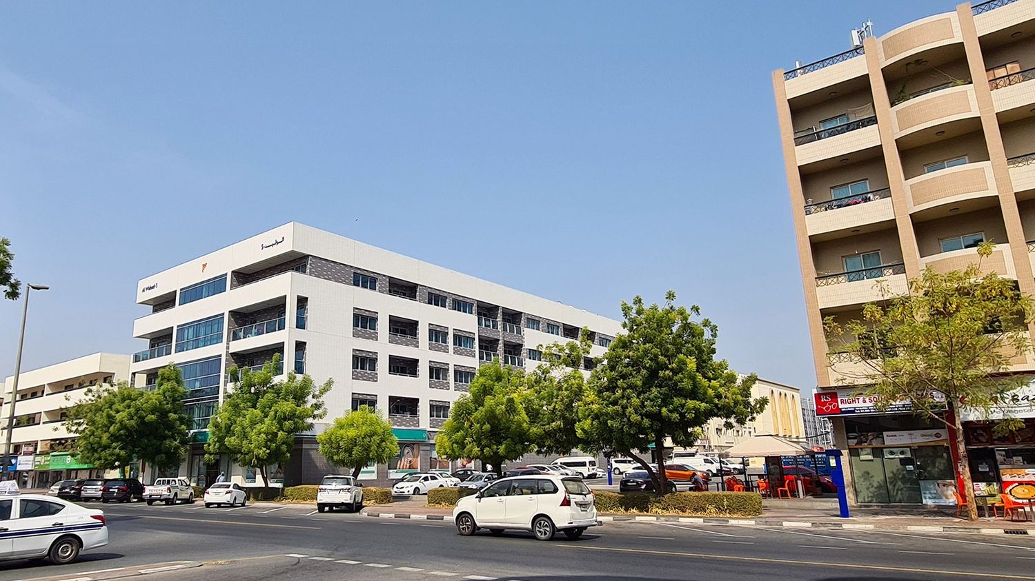 Karama: lifestyle, property, infrastructure & attractions | Emirates.Estate