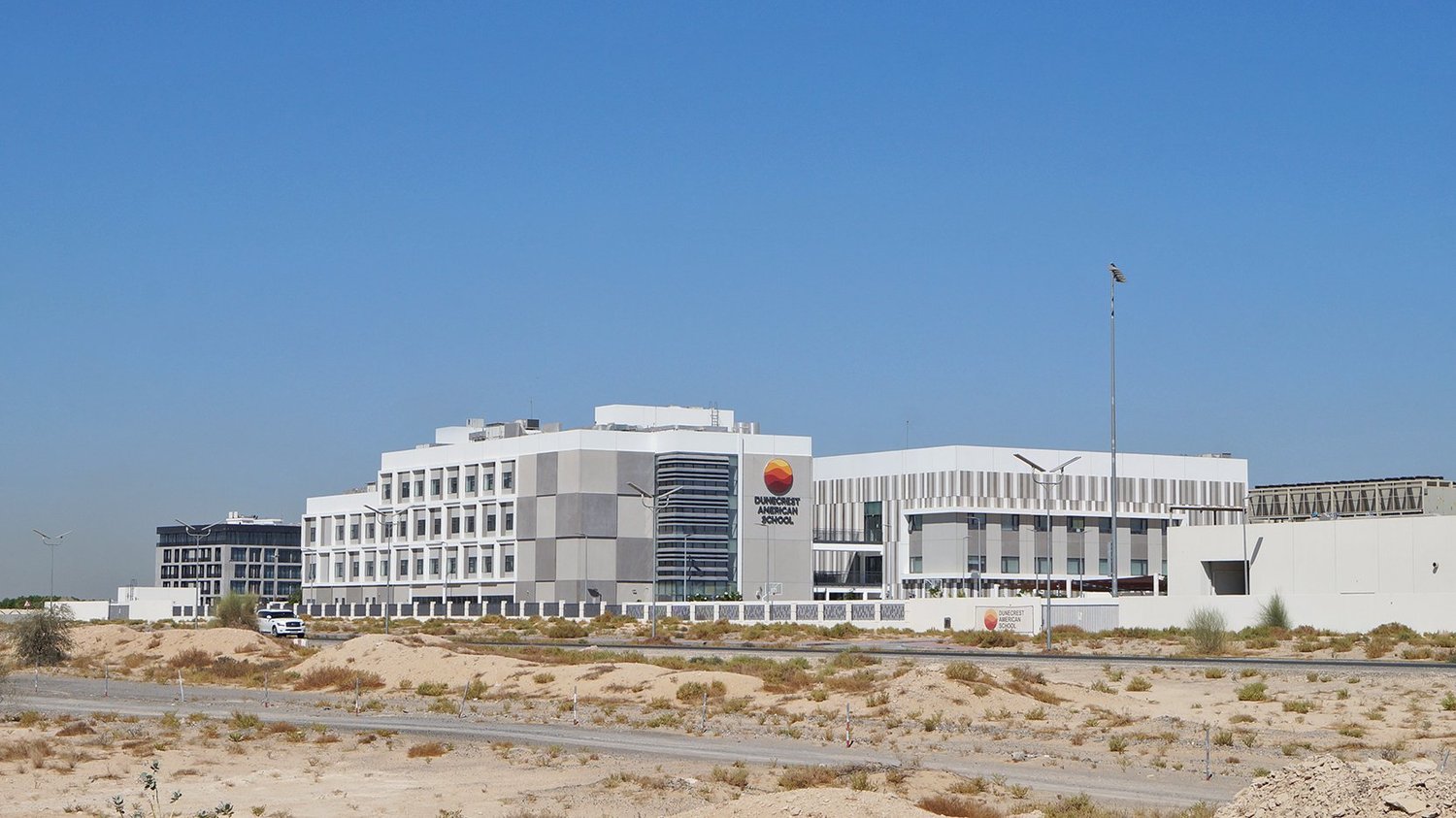 Living Legends: lifestyle, property, infrastructure & attractions ...