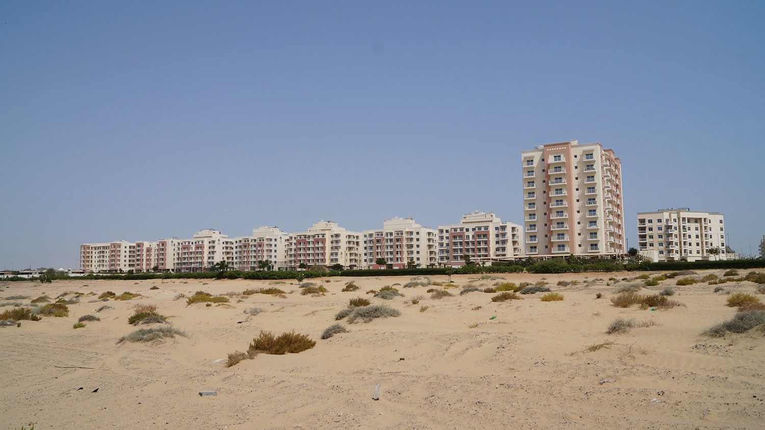 Liwan: lifestyle, property, infrastructure & attractions | Emirates.Estate