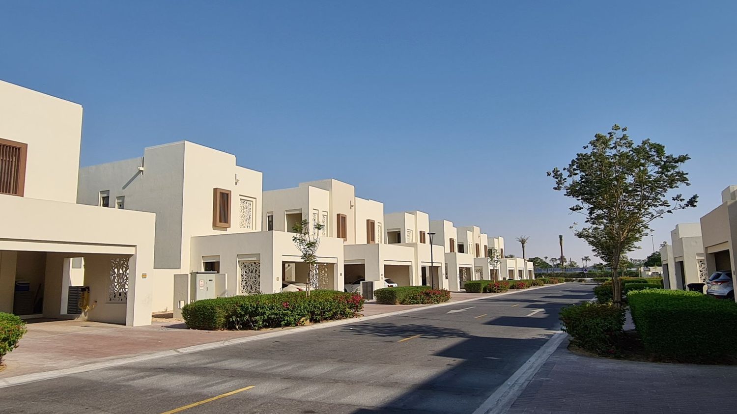 Mira Oasis: lifestyle, property, infrastructure & attractions ...