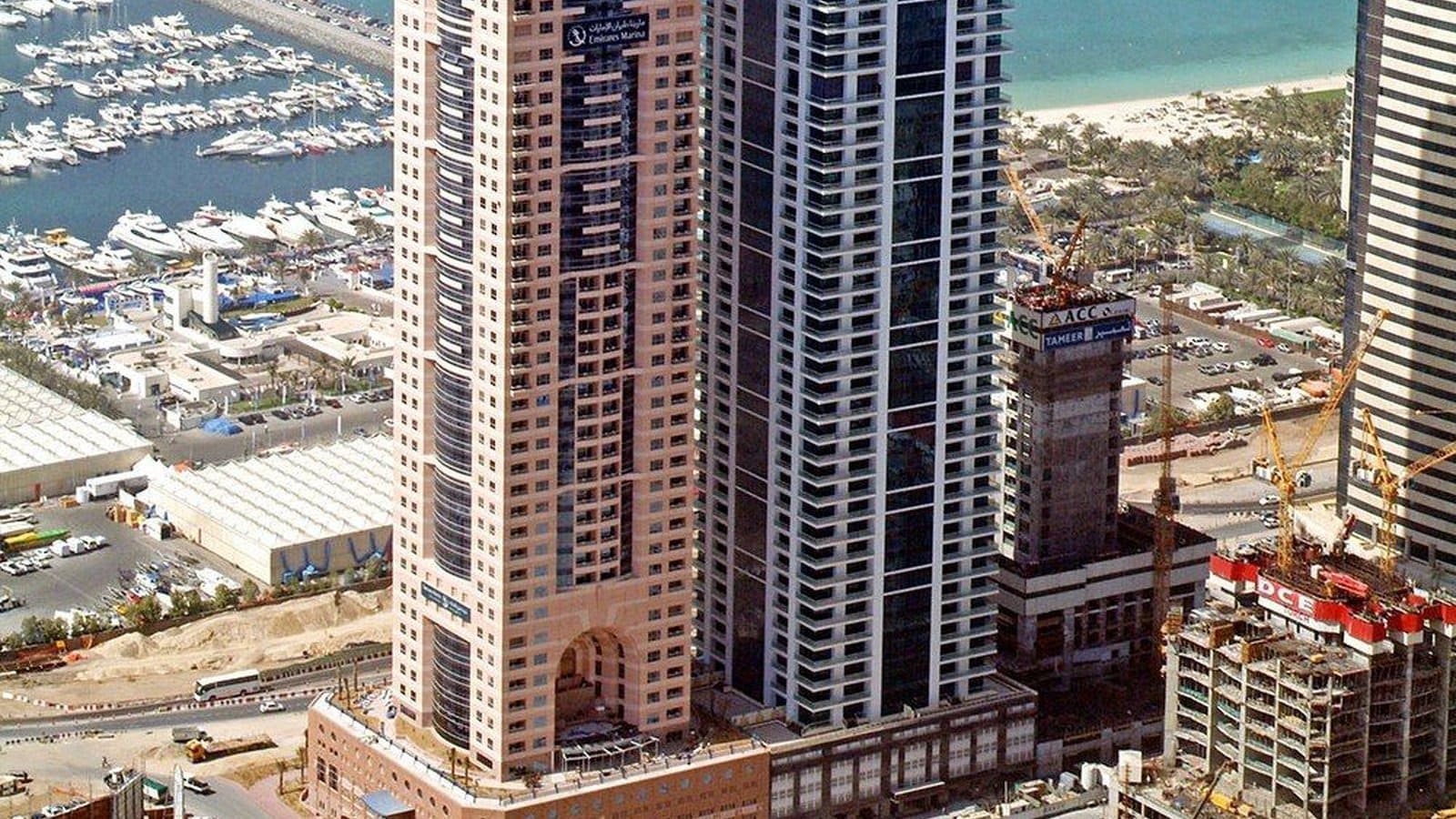 EMIRATES CROWN off-plan in Dubai Marina, UAE № 72592 from «Emaar ...