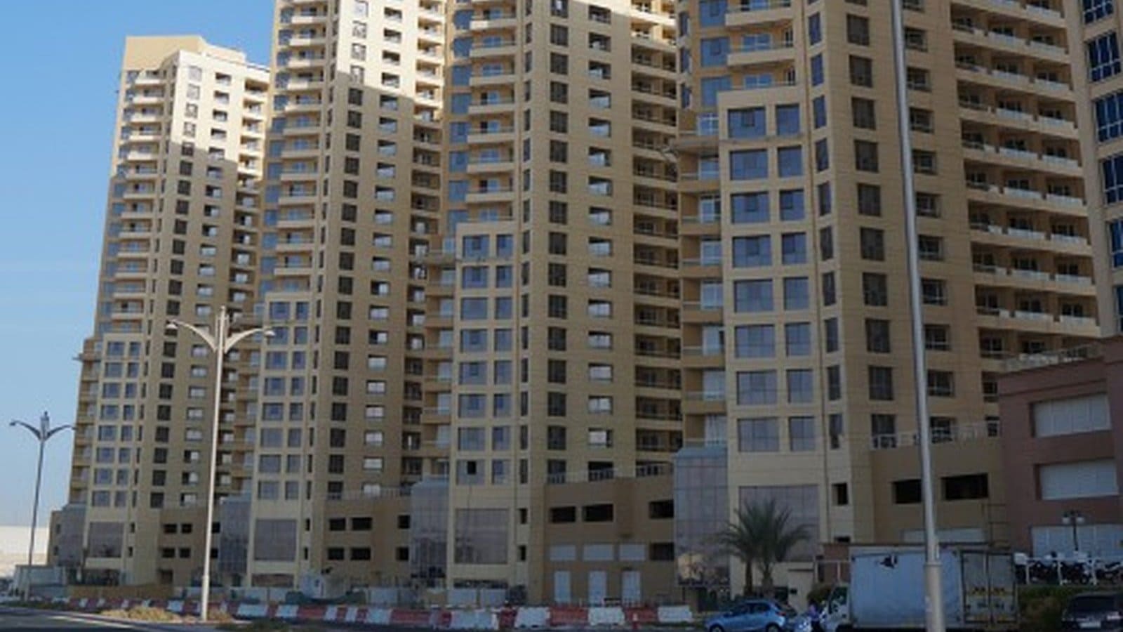 LAKESIDE TOWER off-plan in Dubai Production City (IMPZ), UAE № 78750 ...